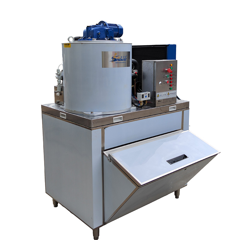 China ICESNOW 500kg/Day Flake Ice Machine with stainless steel ...